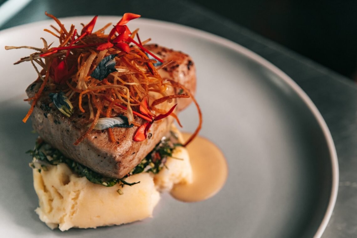 Food Plating Techniques. Food Presentation | Alchemiq Blog